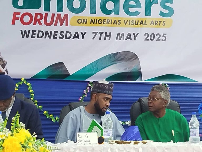 Forging Frontiers: Uniting Art, AI and Entrepreneurship in Advancing ...